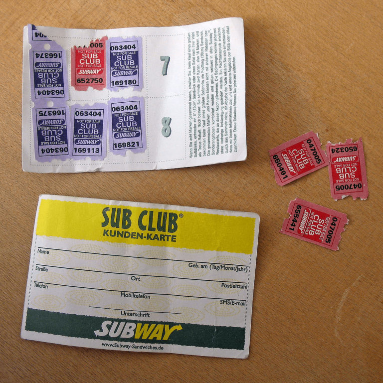 How To Create A Loyalty Program: The Ultimate Guide [2025]